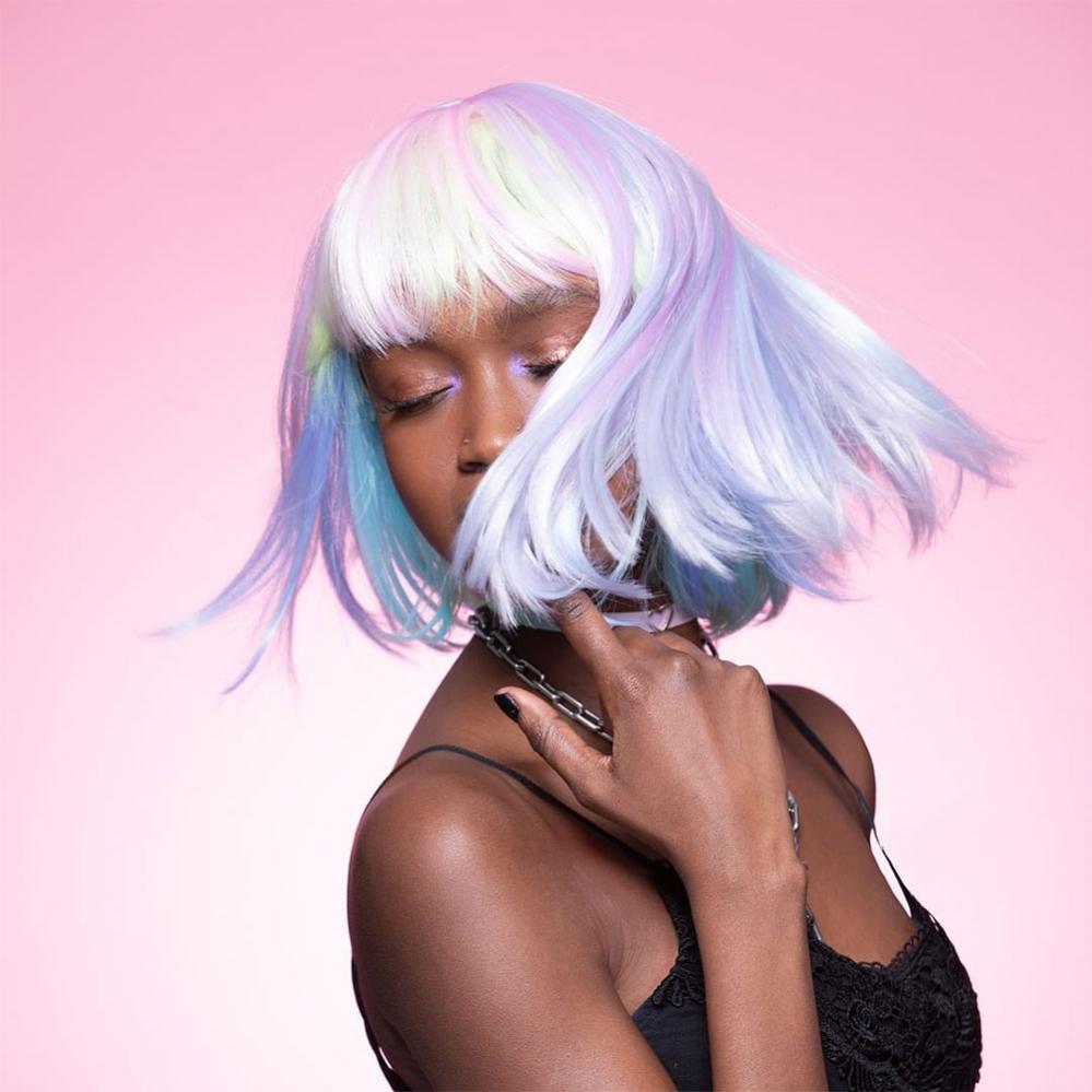 Glam Doll Manic Panic Peruukki Misty Rainbow - Partyhalli.fi