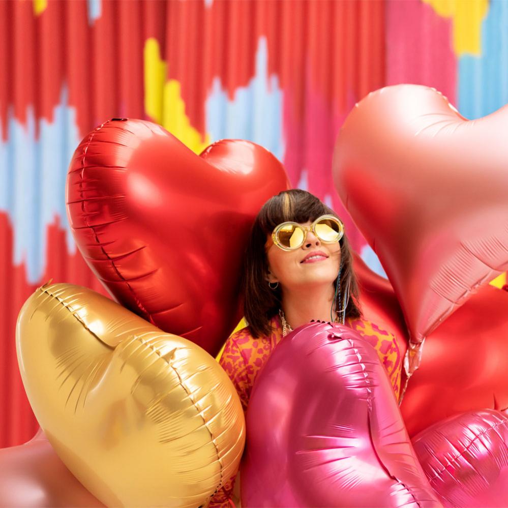 Suuri Sydämenmuotoinen Ilmapallo Satiini Kulta - Partyhalli.fi